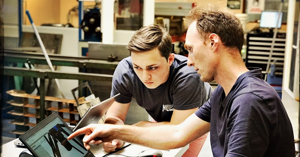 INNOV'LAB IUT CACHAN: Séance de travail à l'INNOVlab : réalisation de ...