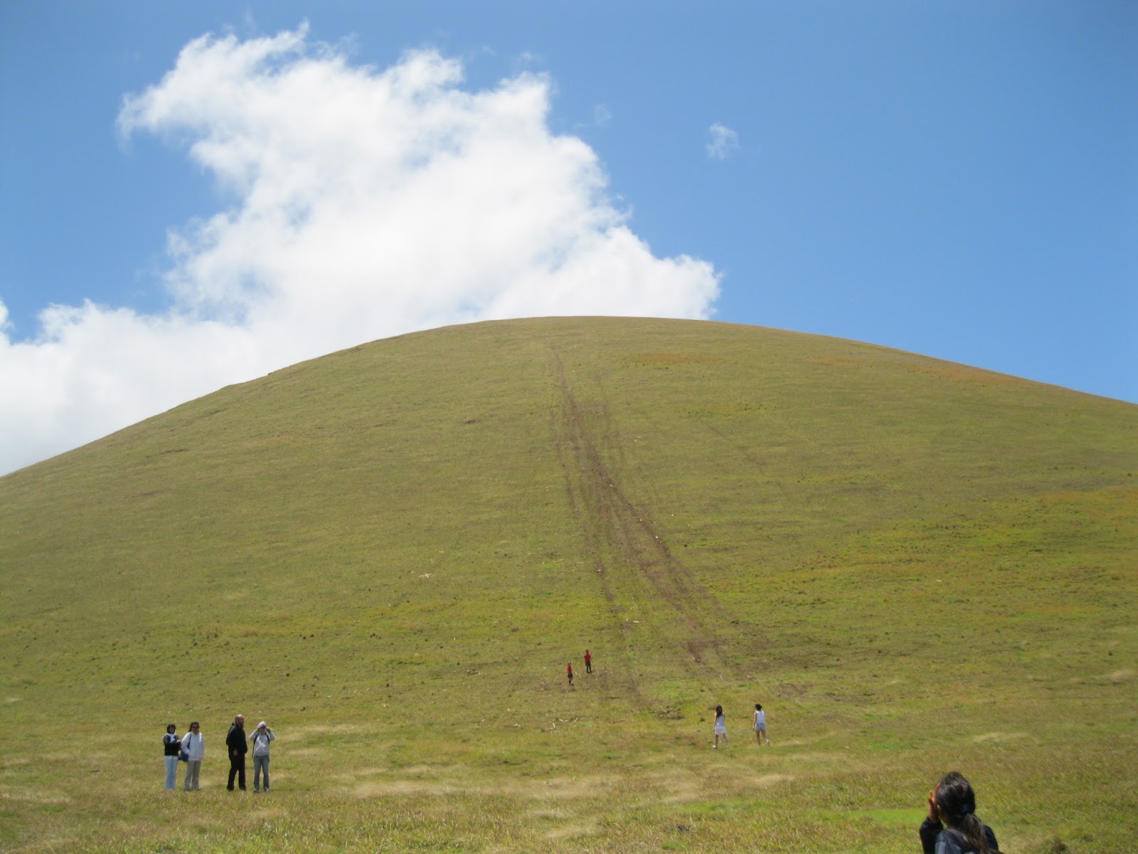 Bitacora de mi Chile: Isla de Pascua: Práctica de Haka Pei