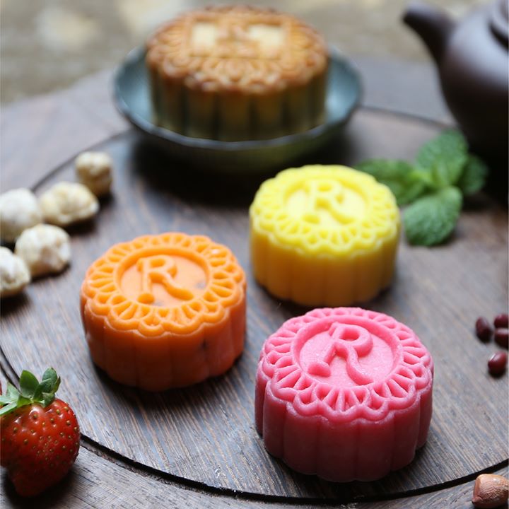 ALLURING MOONCAKES FOR MID-AUTUMN CELEBRATION WITH NEW SNOW SKIN ORANGE ...