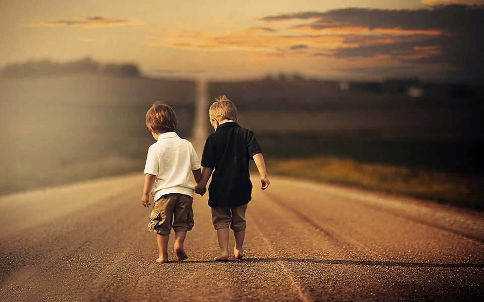 Reflejos de Luz: El arte de la amistad