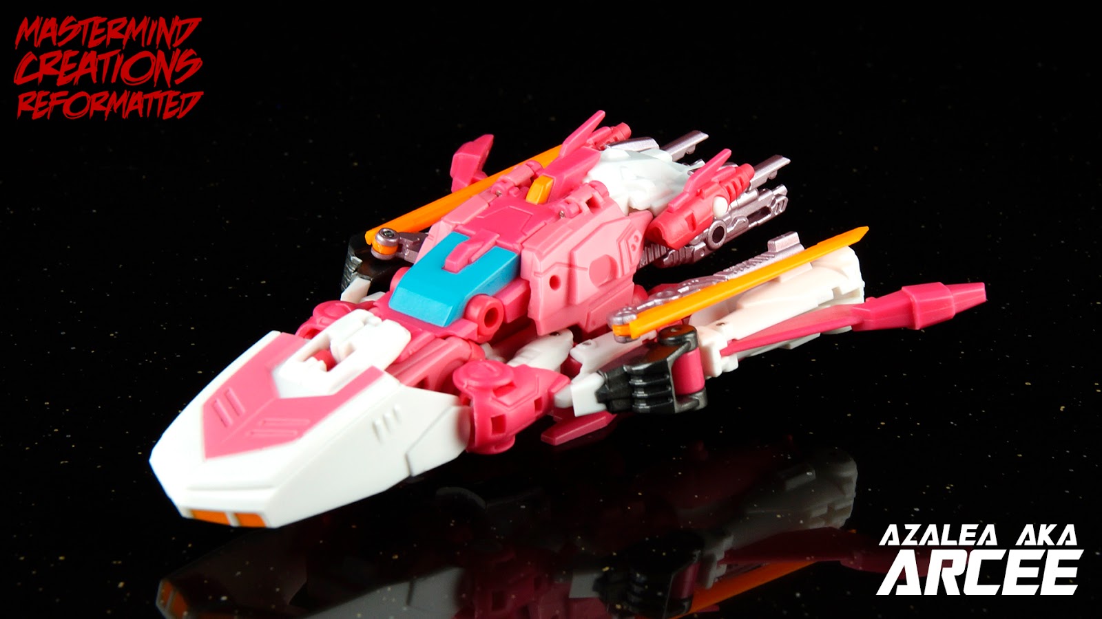 Opelouis's Toys Collection: Mastermind Creations Azalea(aka Arcee).