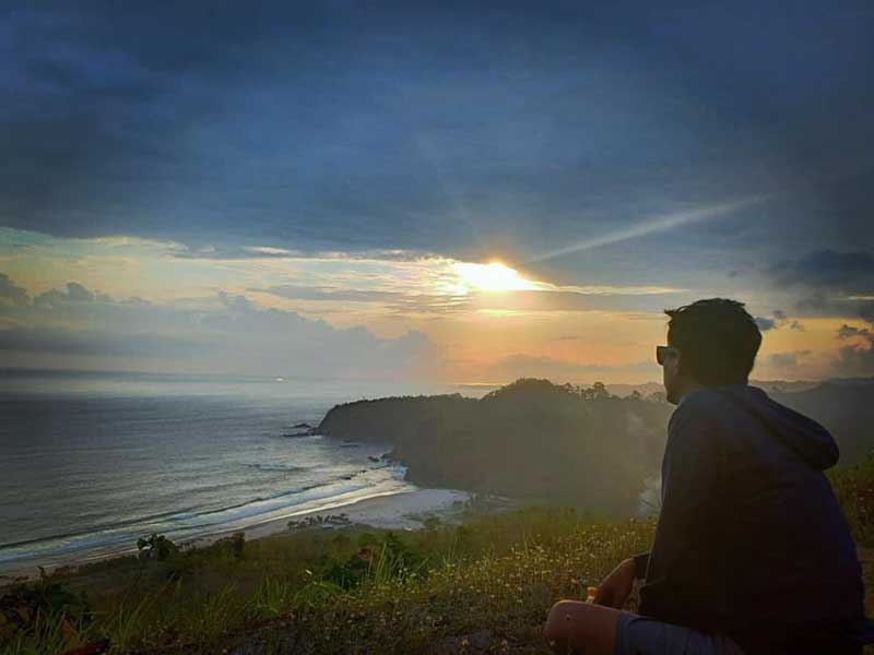 Pantai Modangan Malang - Fasilitas Wisata, Harga Tiket Masuk, Rute