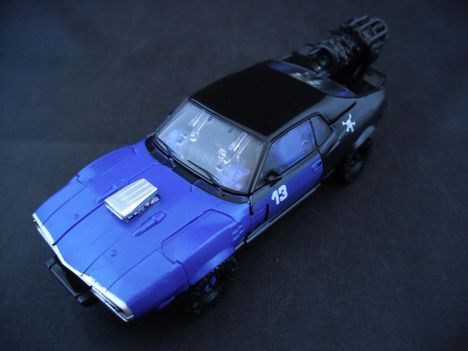 The HEXdidn't... TransFormers Collection Blog: Studio Series #46 ...