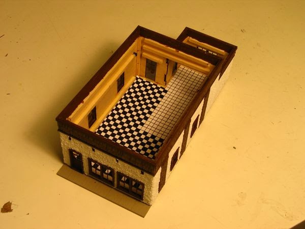 Craftsman Structures: Morty's Market - Surrey Custom Models