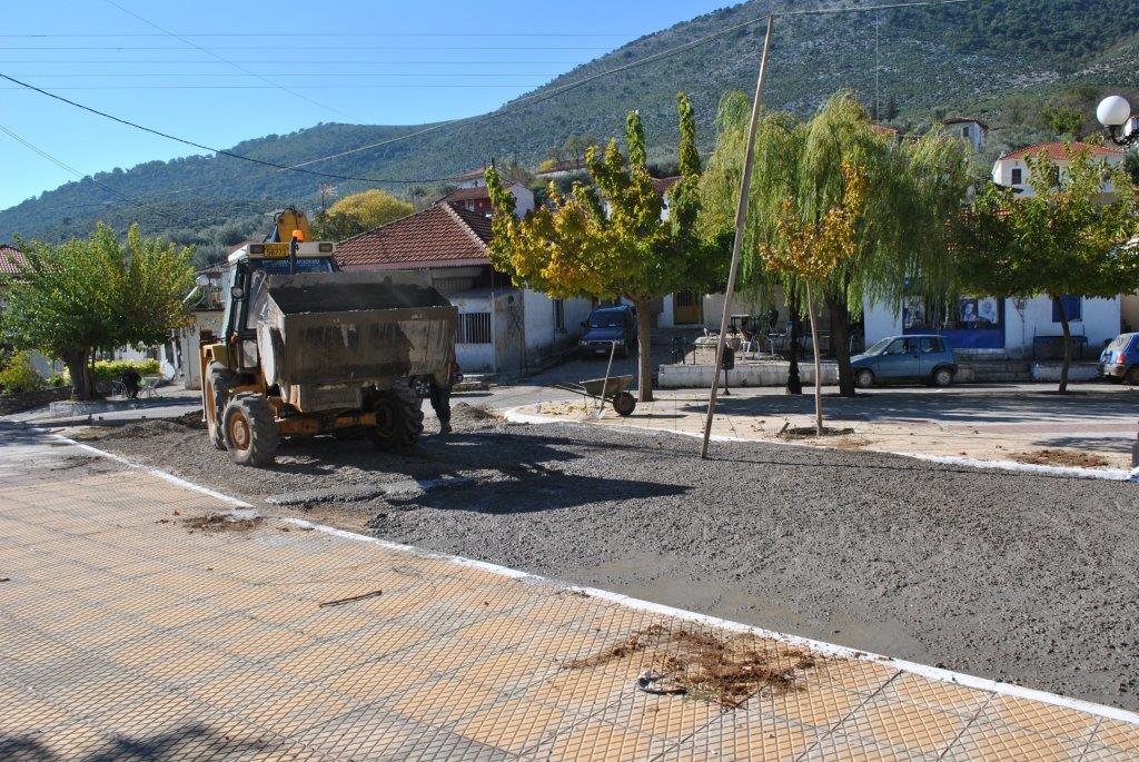 Ξεκίνησαν οι εργασίες για την Αναμόρφωση της πλατείας Χρυσοβίτσας (ΦΩΤΟ)
