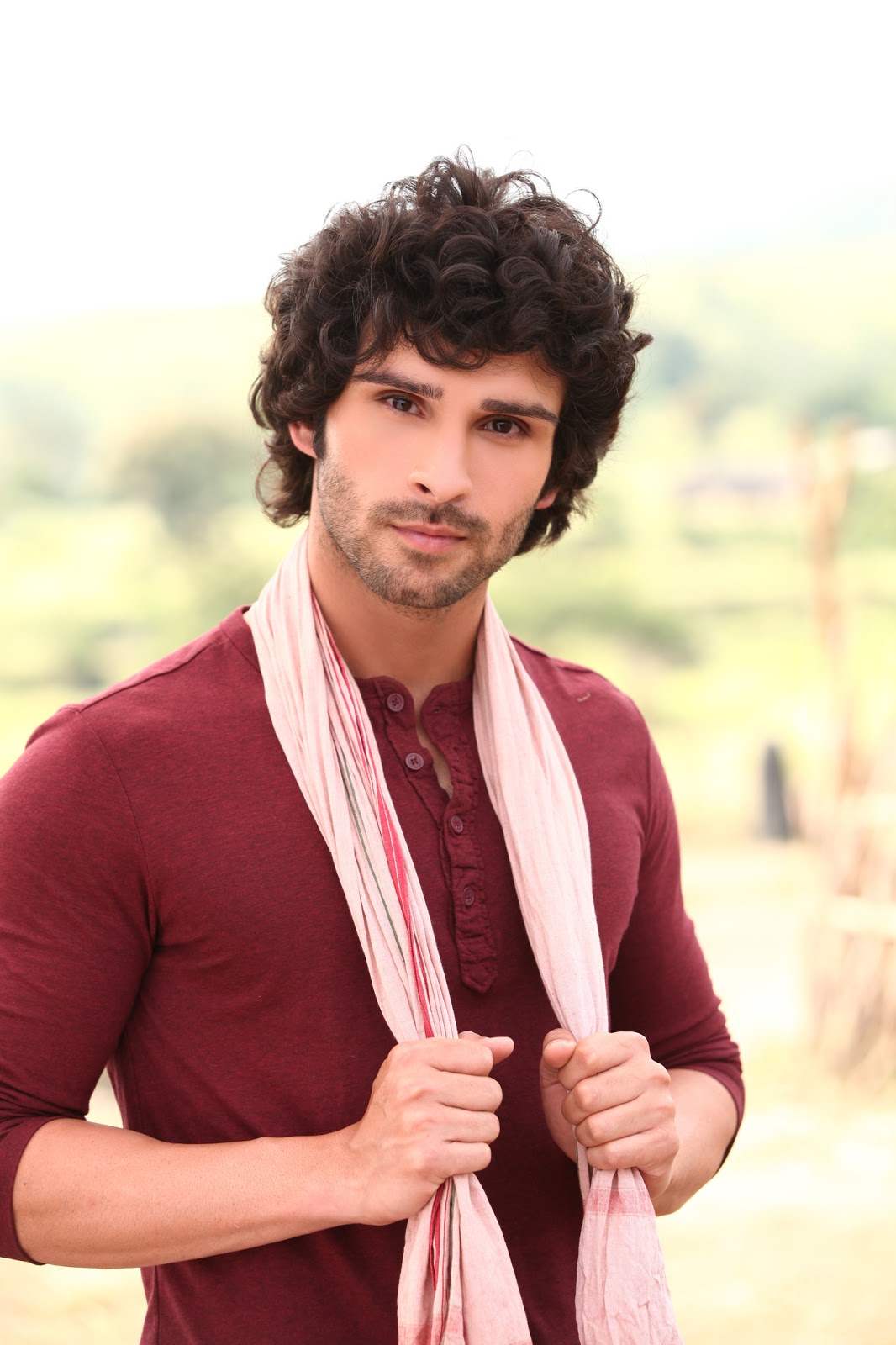 Who is Girish Kumar? Bollywood Actor Height | Age | Wife | Parents | Movies and More! WIKI