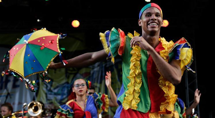 Demasiadas Noches: Frevo (Brasil)