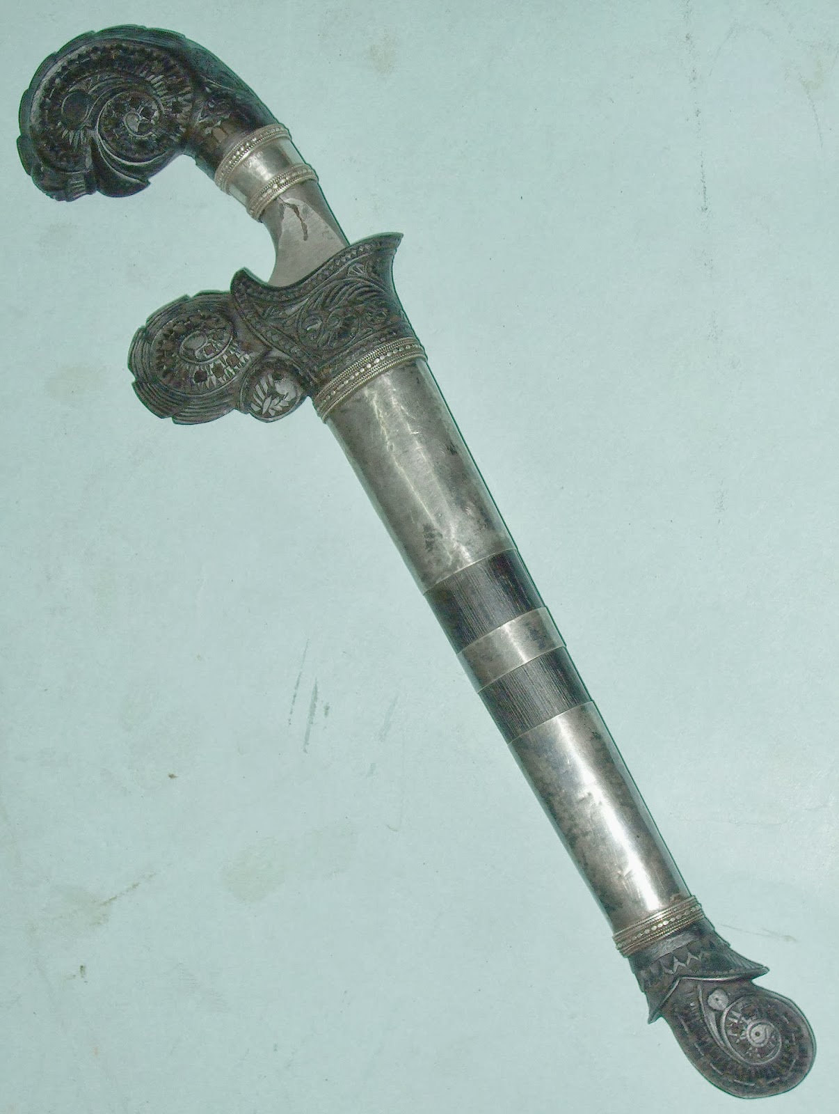 Senjata Tradisional Sumatera Utara Piso Surit - SiswaPelajar.com