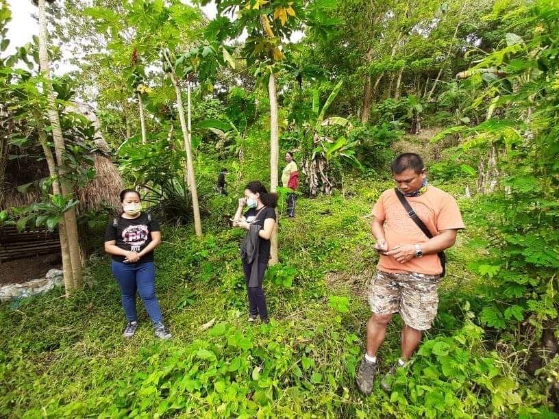 SM City Iloilo Visits Anilao Tree Planting Site
