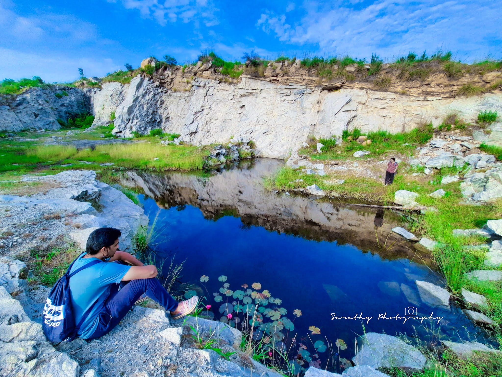 The beautiful Solo Hills and the colorful Lotus Pond