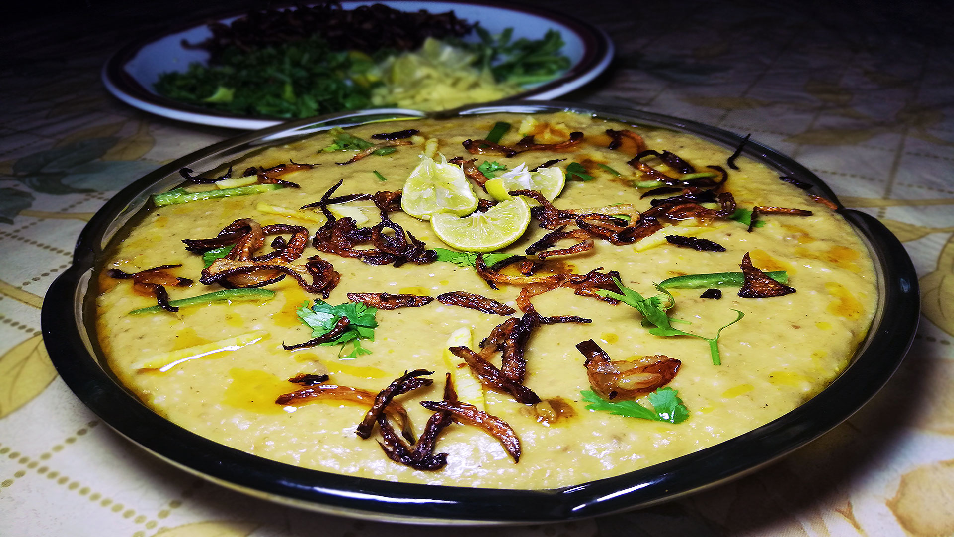 Beef Haleem recipe with Home made spices | Desi Style Daleem - Mayelas ...