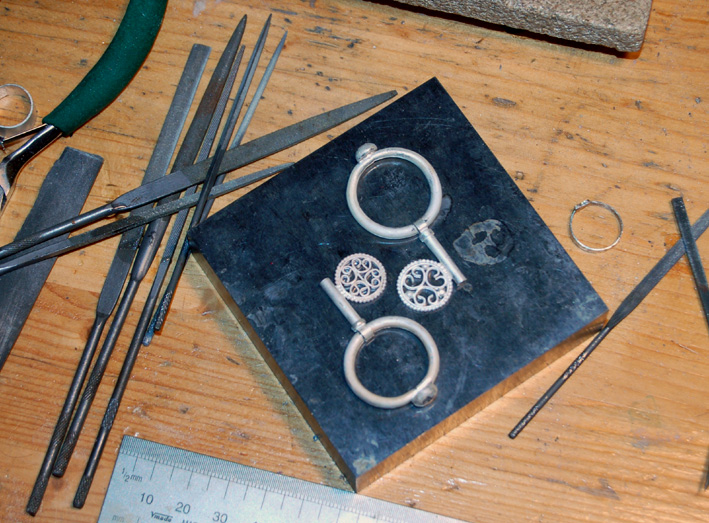 St. Thomas guild - medieval woodworking, furniture and other crafts ...