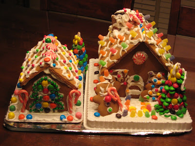 Teaching with TLC: Making gingerbread houses- a family tradition