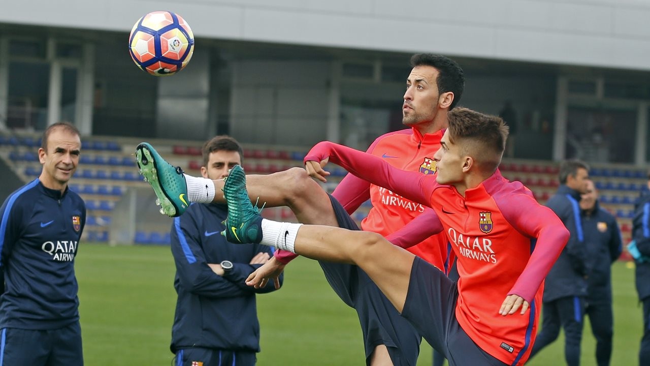 Closer Look: Sergio Busquets' Custom Nike Magista Opus II - Footy Headlines