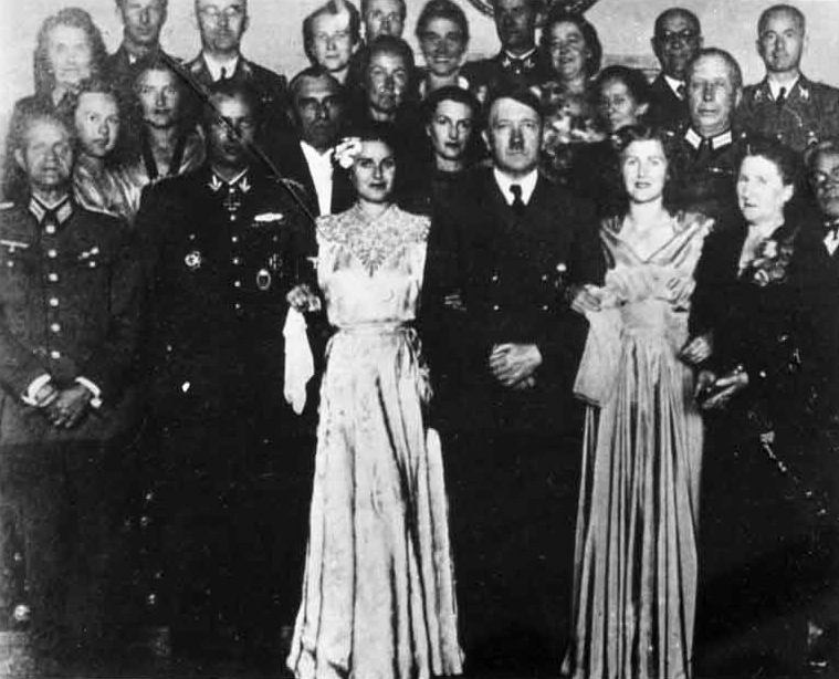 HISTOREICH: SS-Gruppenführer Hermann Fegelein-Berlin1945