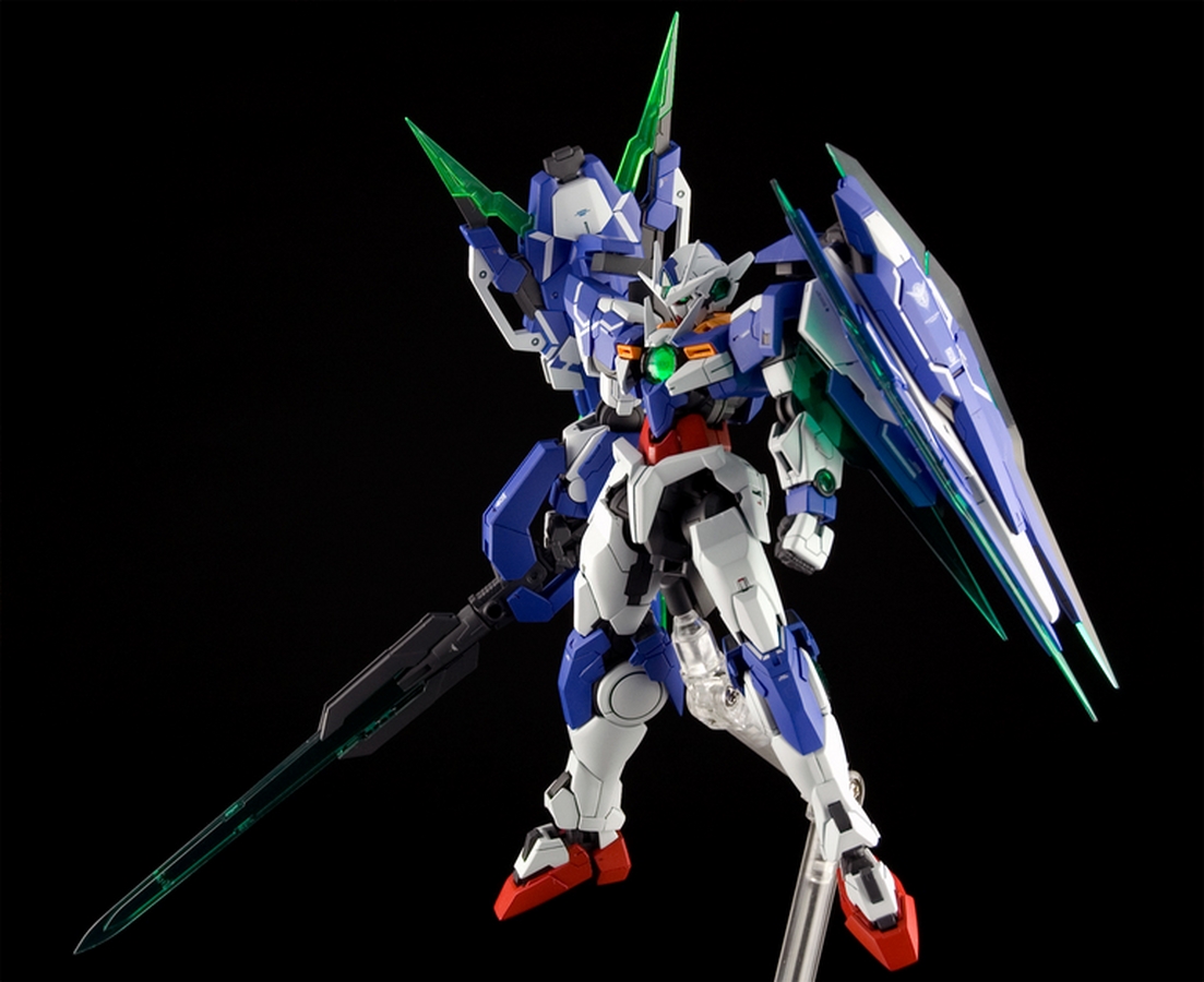 Custom Build: RG 1/144 00 Quanta + GN Sword IV Full Saber
