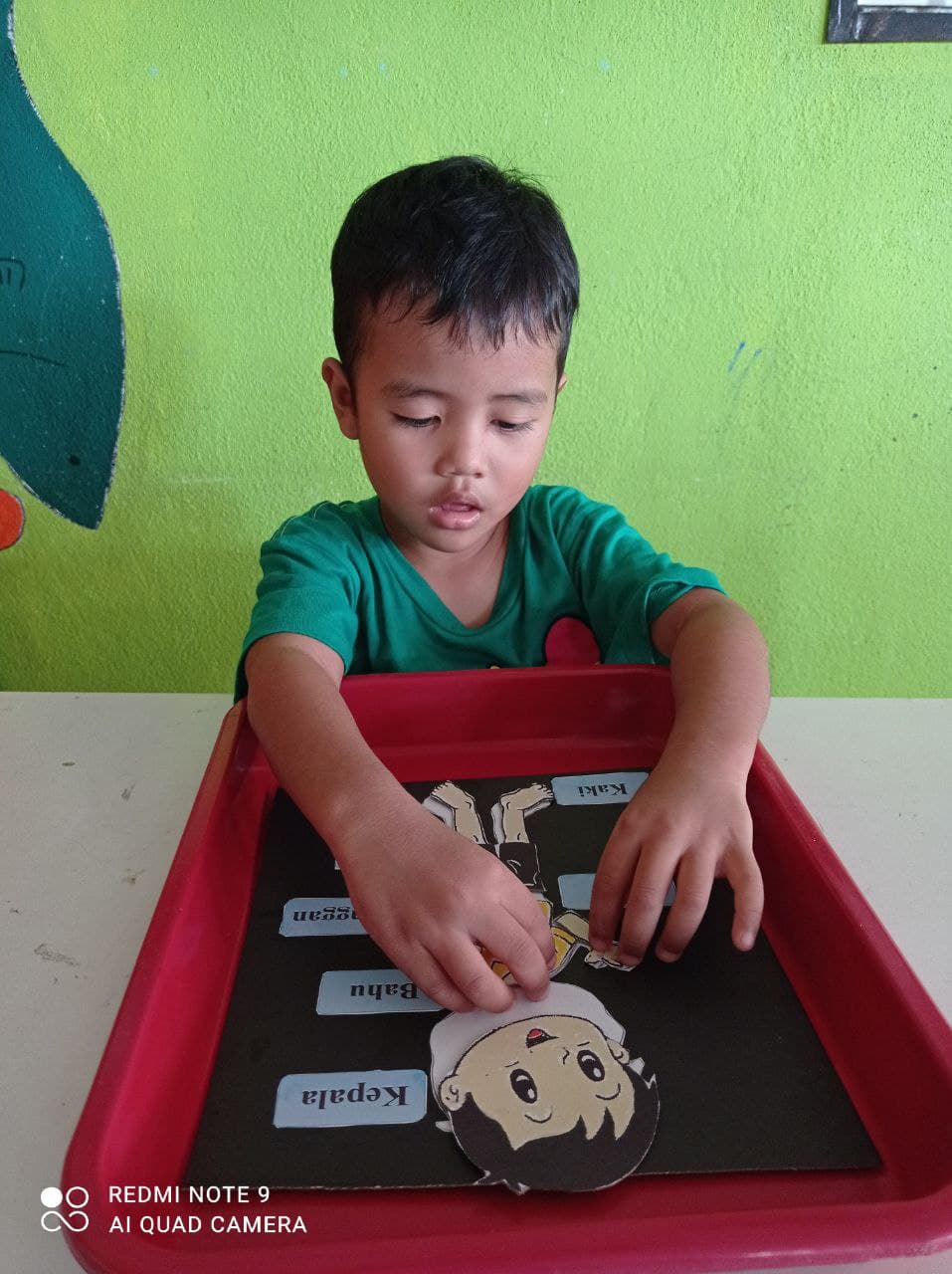 Taska Ummi Ida: Aktiviti Puzzle Mudah Anggota Badan Berlabel