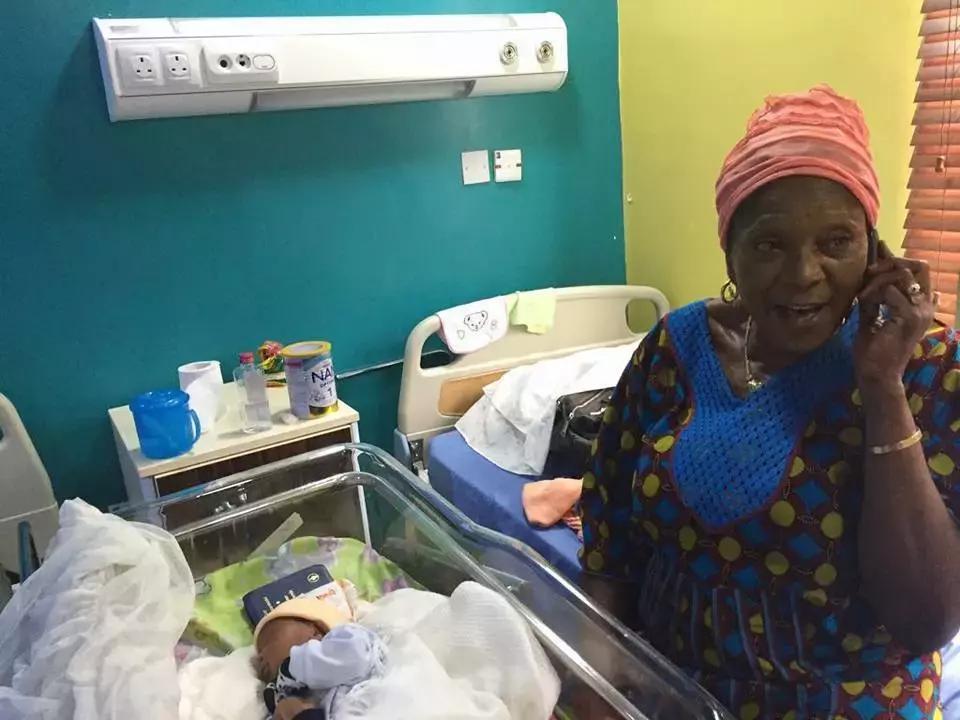 PHOTOS: 63-year-old gogo delivers her first child - Mzansi News and Updates