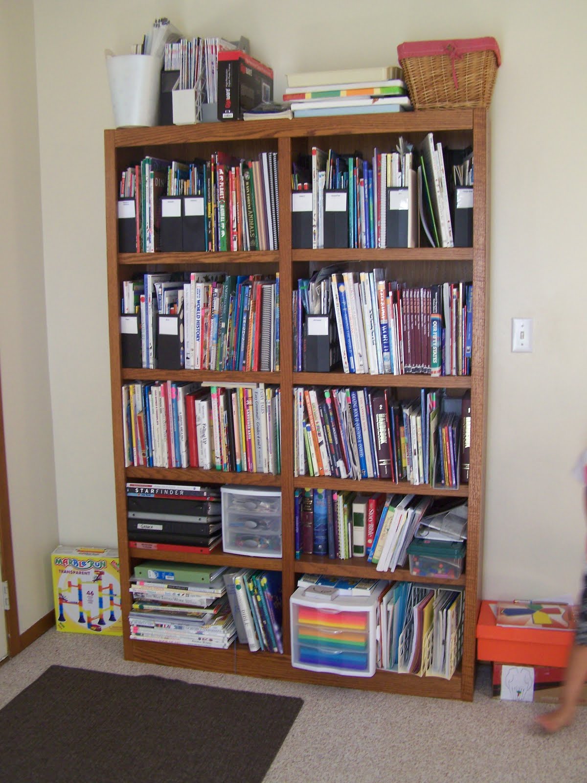 Walnut Hill Homeschool: Our Schoolroom Walnut Hill Homeschool: Our Schoolroom