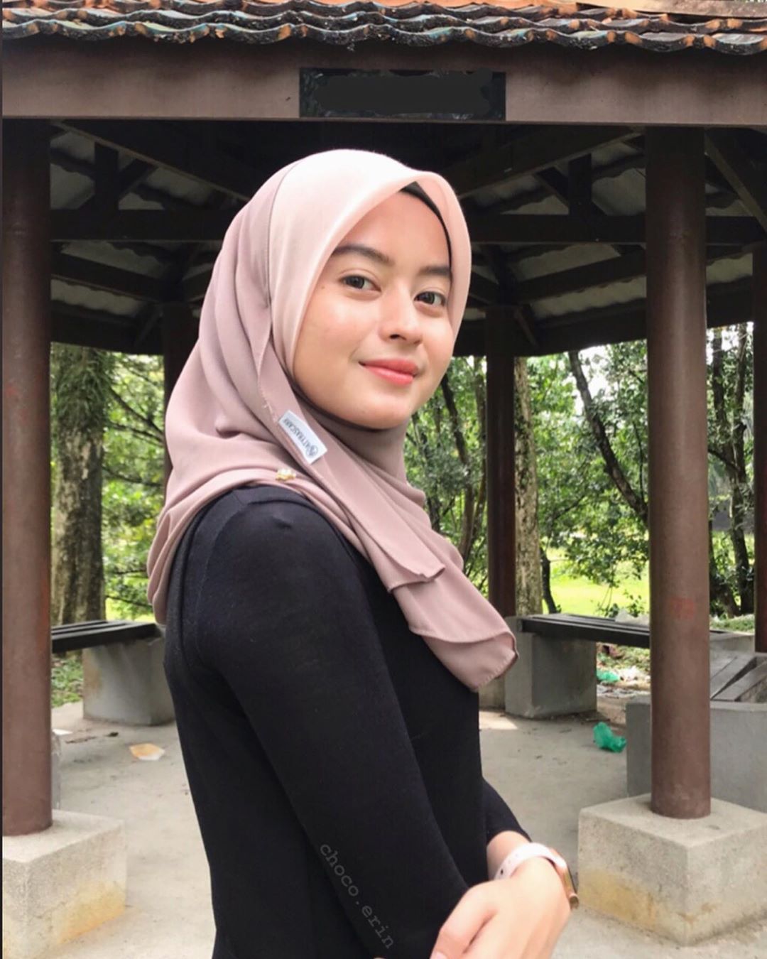 Area Dewasa Mama Muda Manja Hijaber Cantik Bebebs Lover