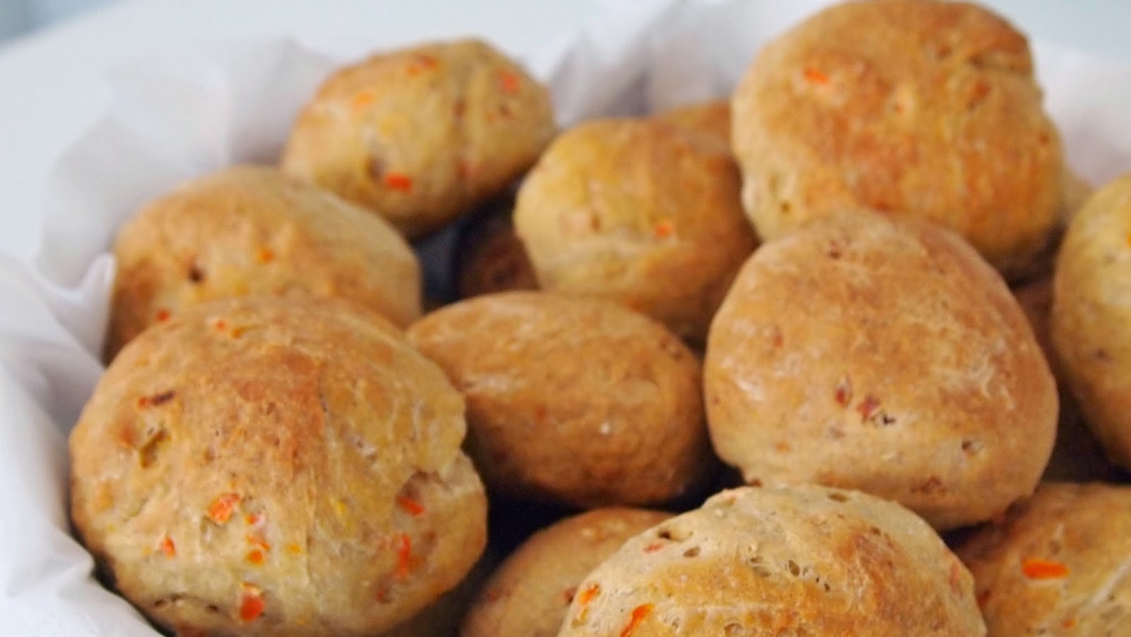 Monica`s beste alder: Gulrot rundstykker