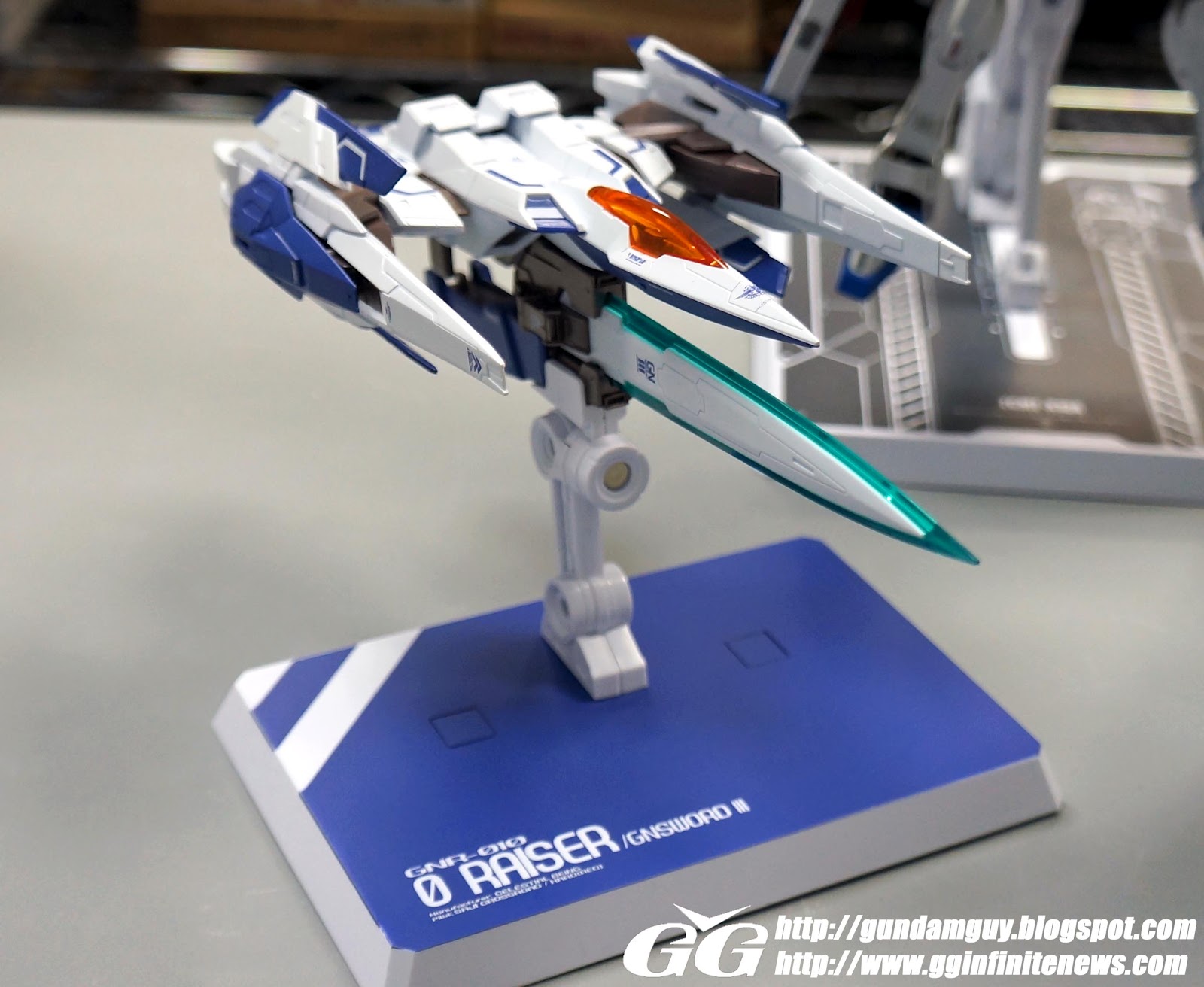 GUNDAM GUY: Metal Build 1/100 Freedom Gundam, 00 Gundam Seven Sword & 0 ...