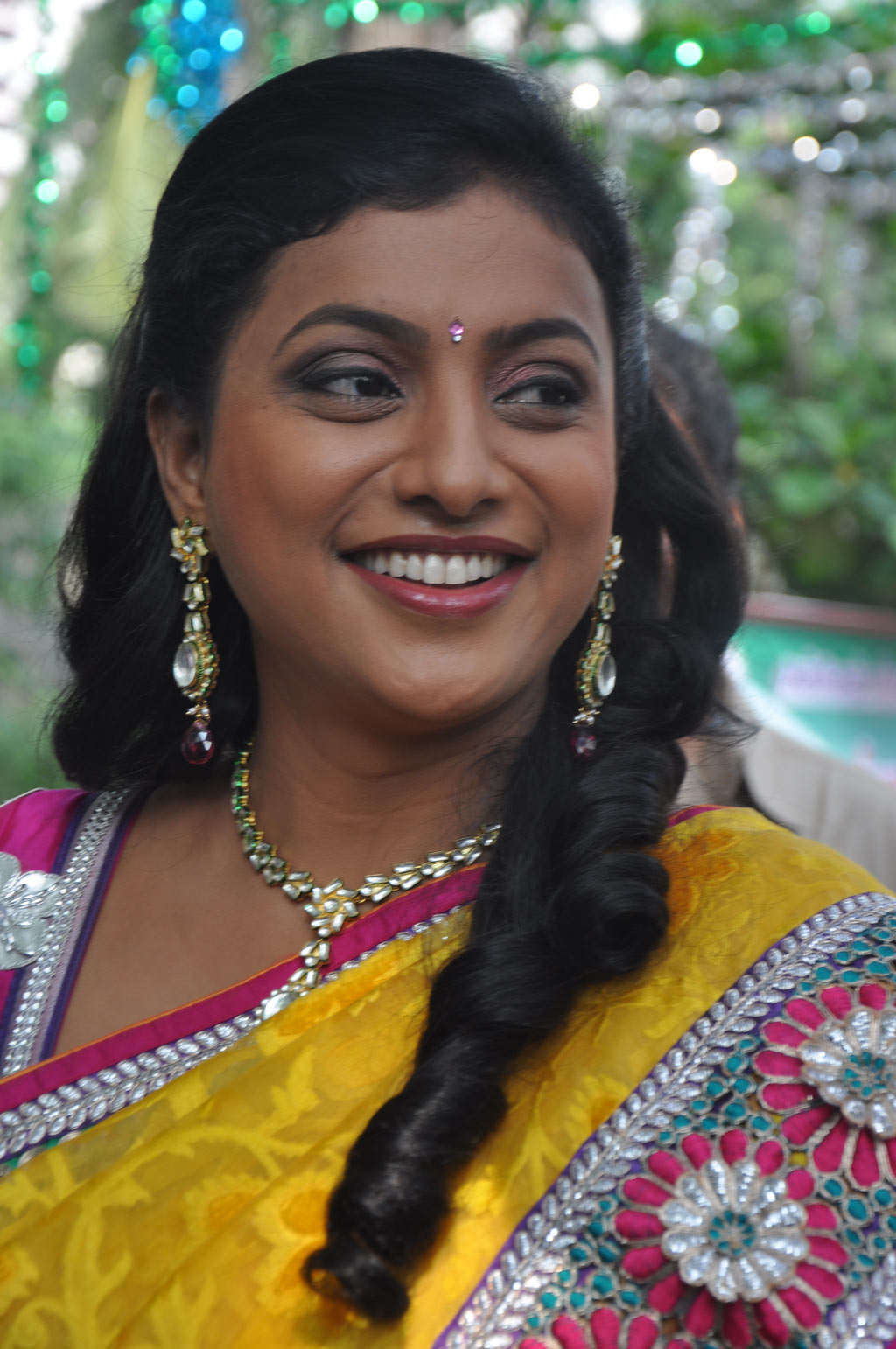 tollywoodtv: Roja gallery-3