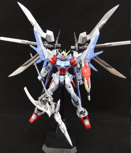 MG 1/100 Build Strike Gundam + Universe Booster + Homemade Backpack ...