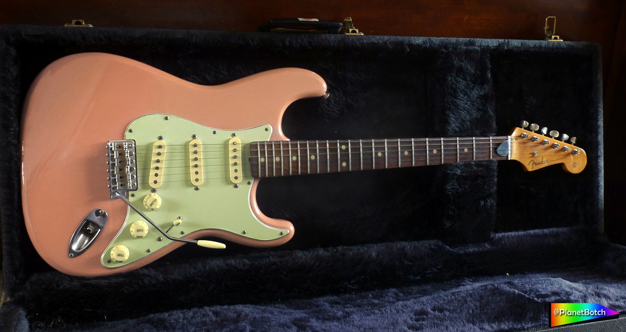 Candy Apple Red: A History of Fender's Queen of Custom Colours | Planet ...