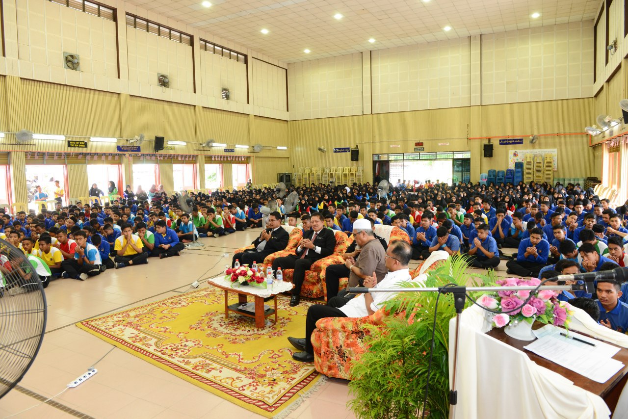 Sekolah Menengah Kebangsaan Datuk Haji Ahmad Badawi: Majlis Keraian ...