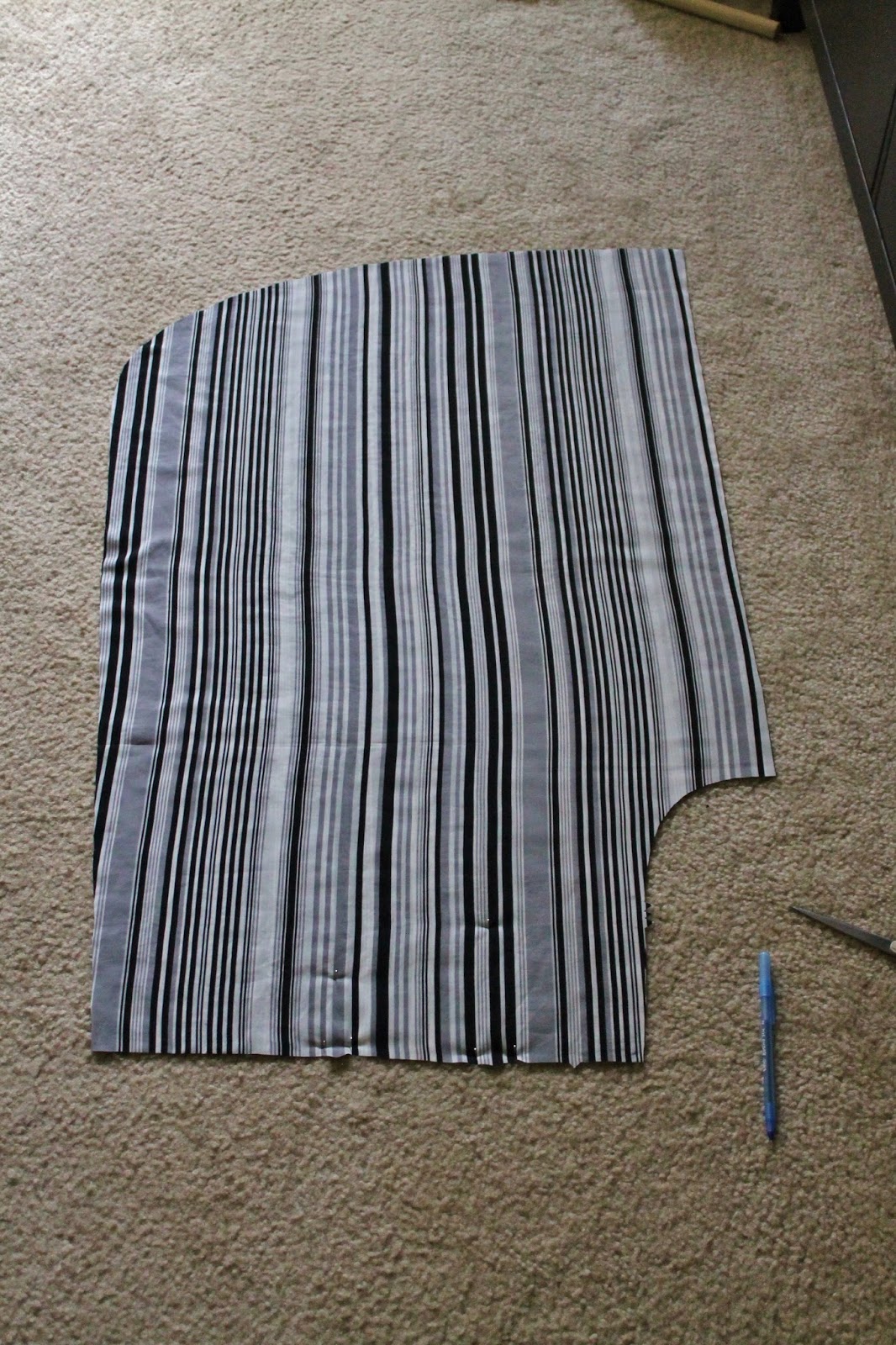 Straight Eight Sewing: Simplicity 4192 Pants Sew-Along