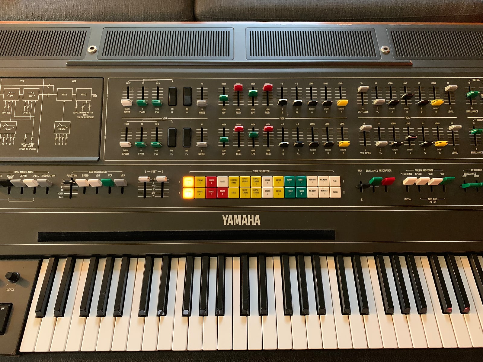 MATRIXSYNTH: Yamaha CS-80 SN 1697