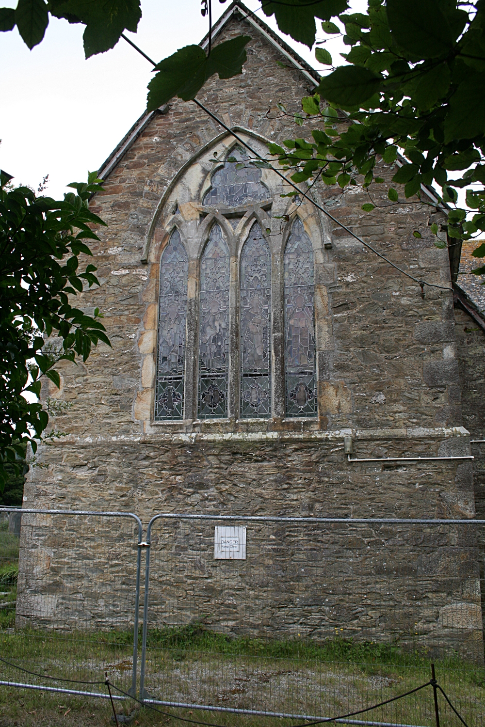 Roads and artifacts: St Peter's Church, Mithian