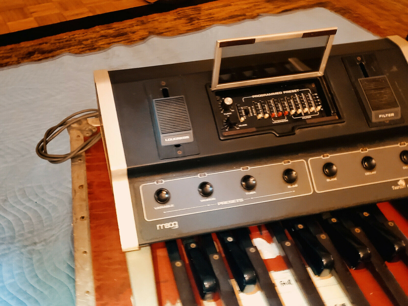 MATRIXSYNTH: Moog Taurus 1 Bass Synthesizer