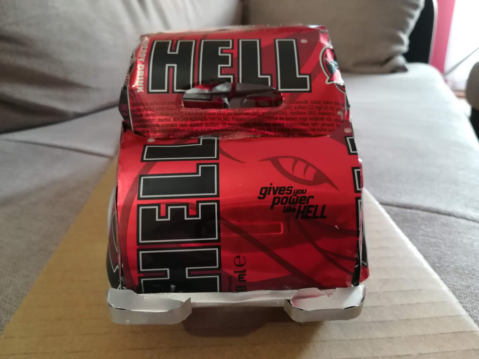 Hell DKW F8/IFA F8 Limousine (soda can) ~ Vereckei Tibor rajzai