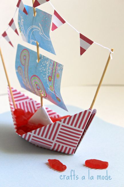 How to Make a Paper Boat Bowl - Crafts a la mode
