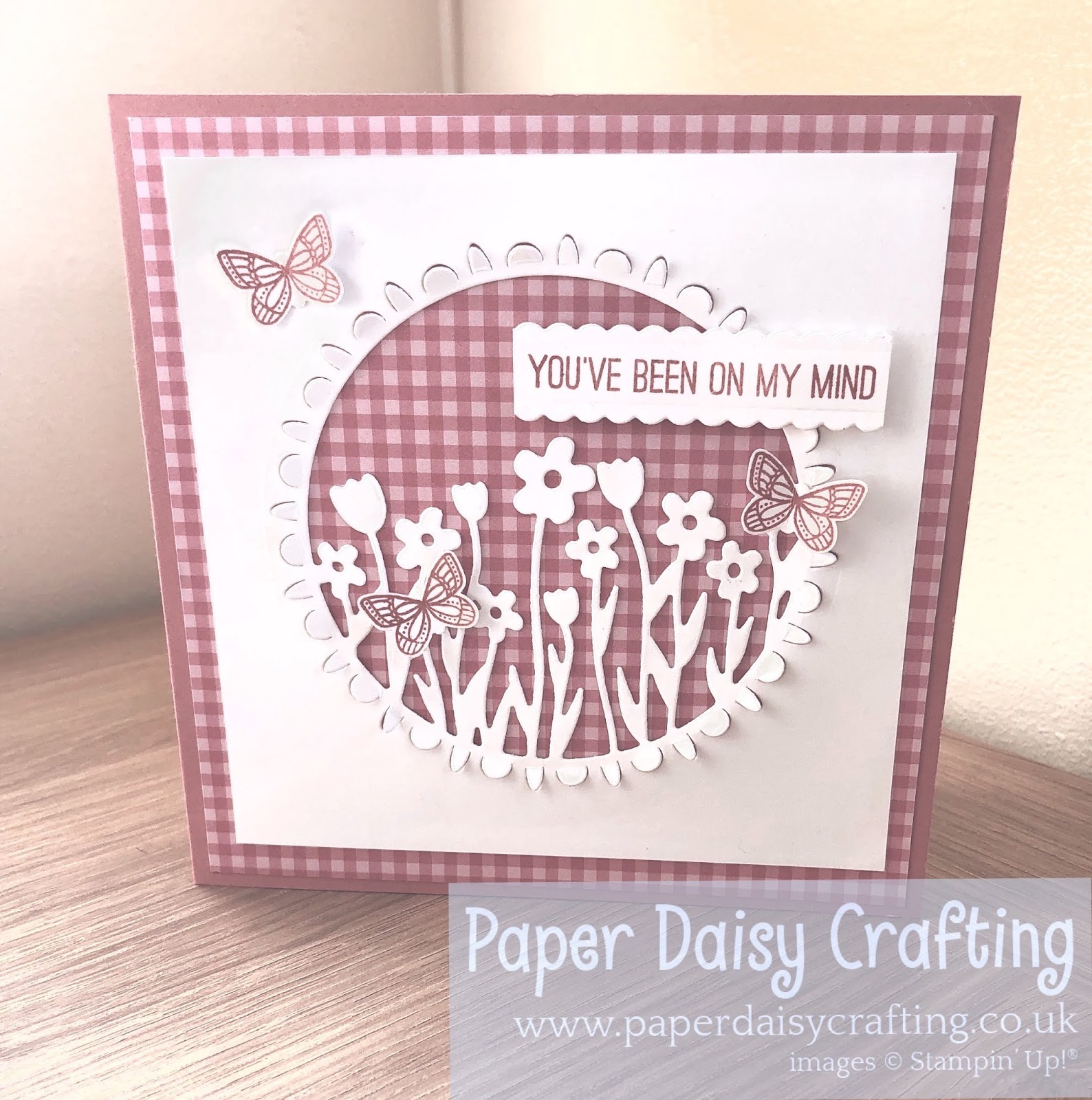 Paper Daisy Crafting: Sending Flowers card