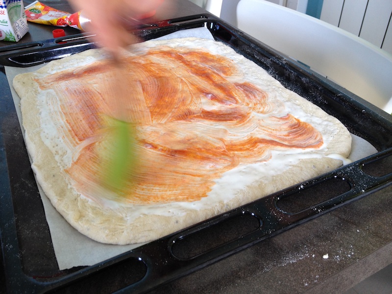 Les Astuces de Fée Paillette: Comment faire une pizza maison : recette ...