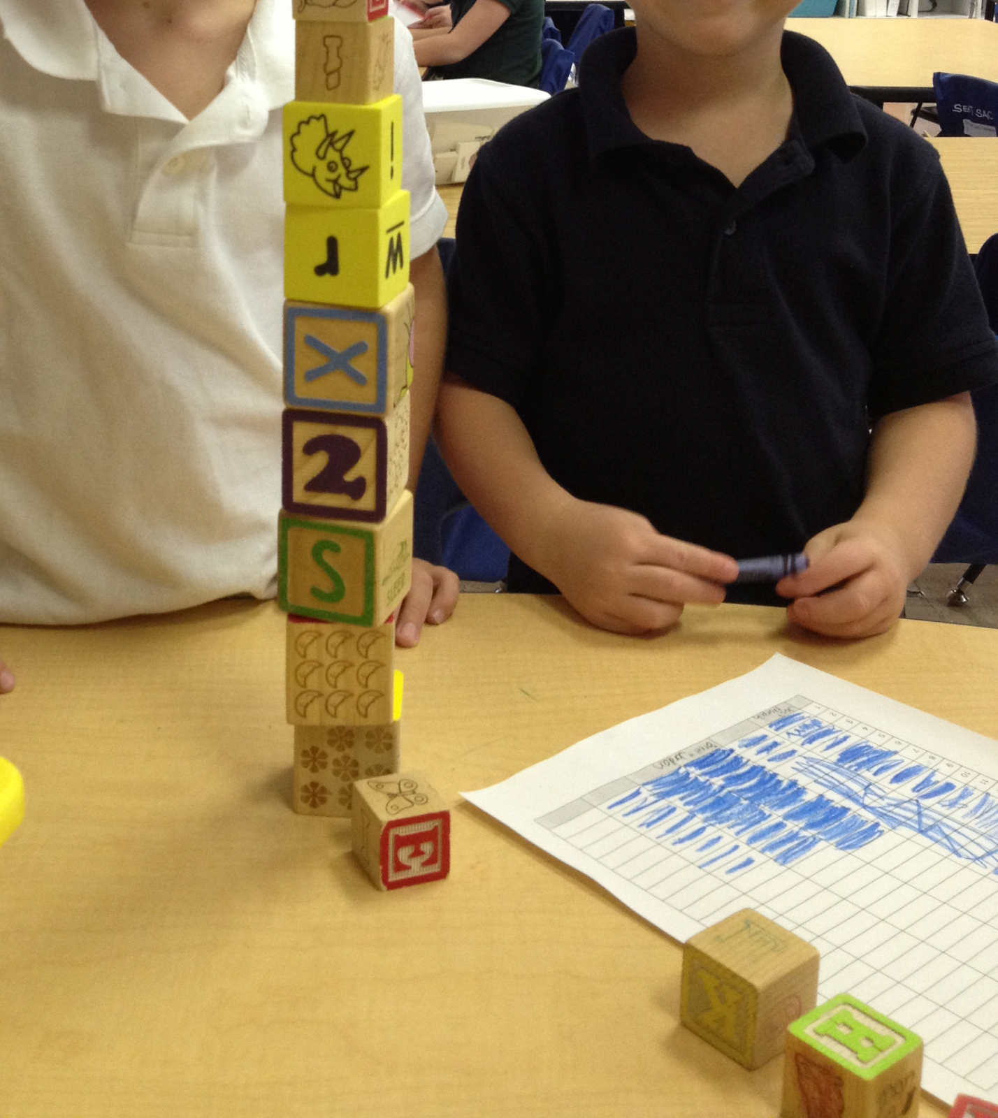 Charlotte's Clips and Kindergarten Kids: Free Brick template for tower ... Charlotte's Clips and Kindergarten Kids: Free Brick template for tower ...