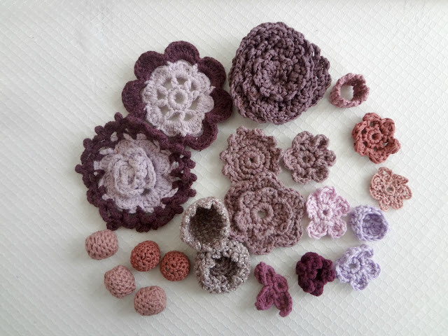 Little Treasures: Crochet Flower Kits in the shop