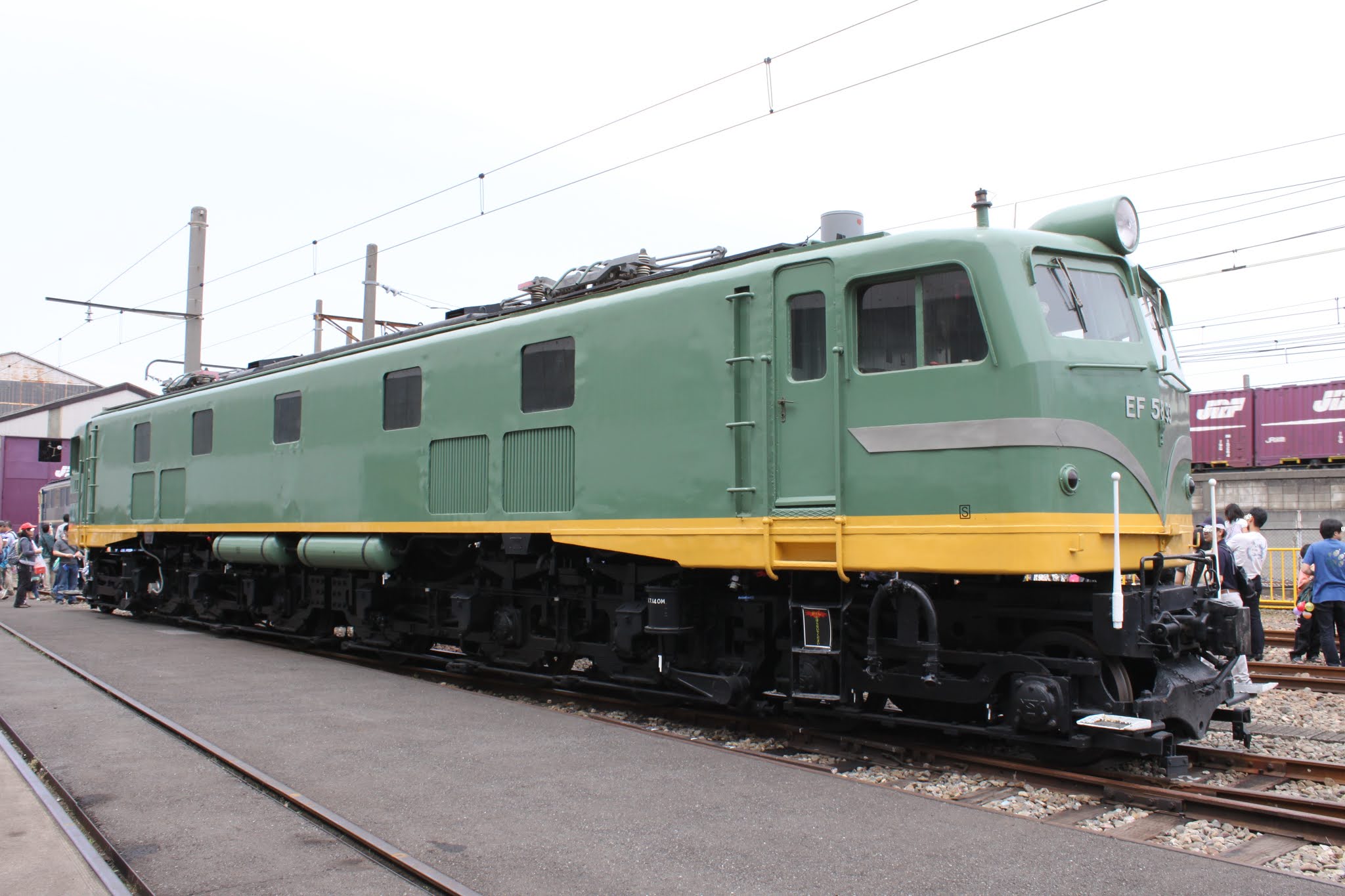 ハマちどり写真帖: 【1日遅れの510の日】EF60 510と保存機仲間たち