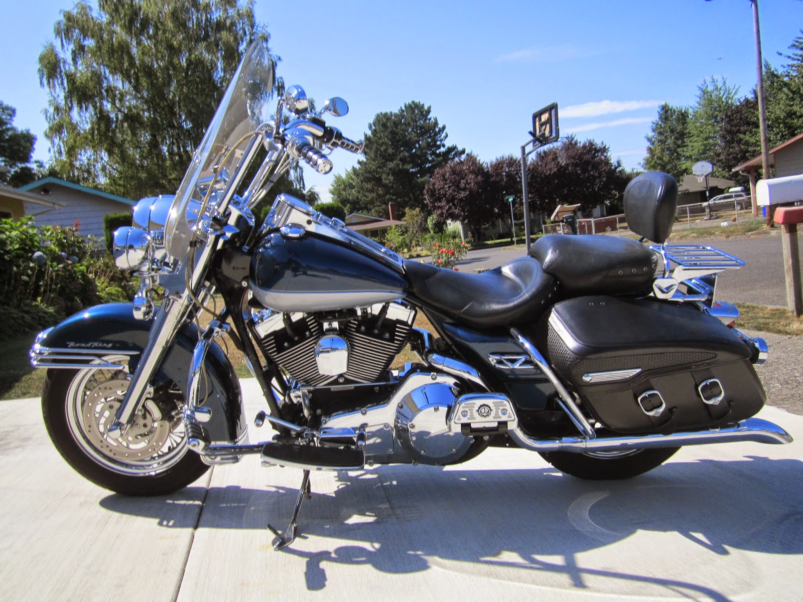 OMG Motorsports: 2001 FLHRCI ROAD KING CLASSIC *ONE OWNER*