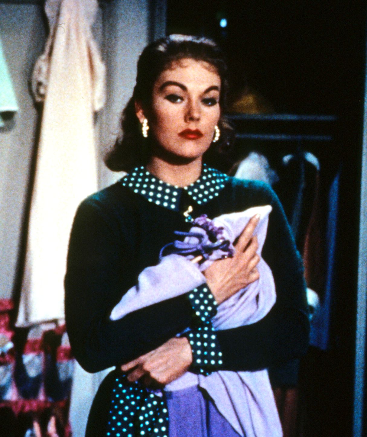Lady Eve's Reel Life: The Costumes of VERTIGO