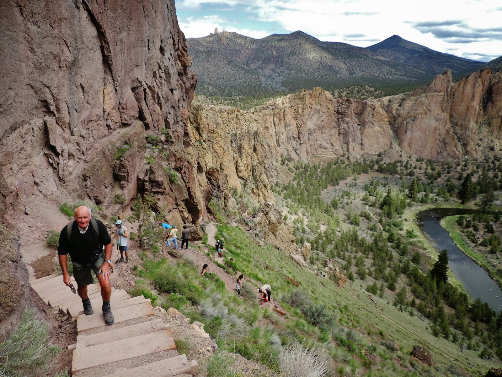 2015 TRAVELS : MISERY RIDGE TRAIL AT SMITH ROCK STATE PARK, OREGON