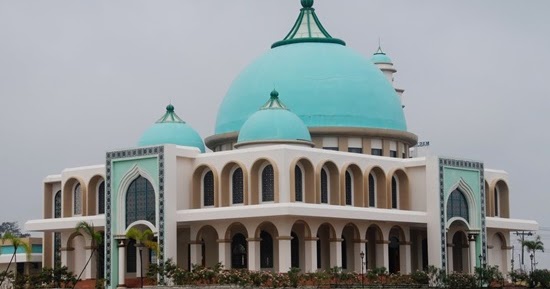 Singgah Ke Masjid: Islamic Center Baturaja Kabupaten OKU