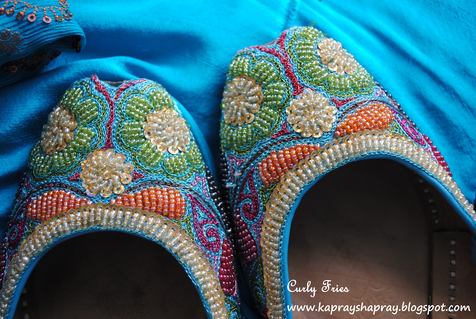 Curly Fries: Dholki Night #1: Let the Dholki Games begin!