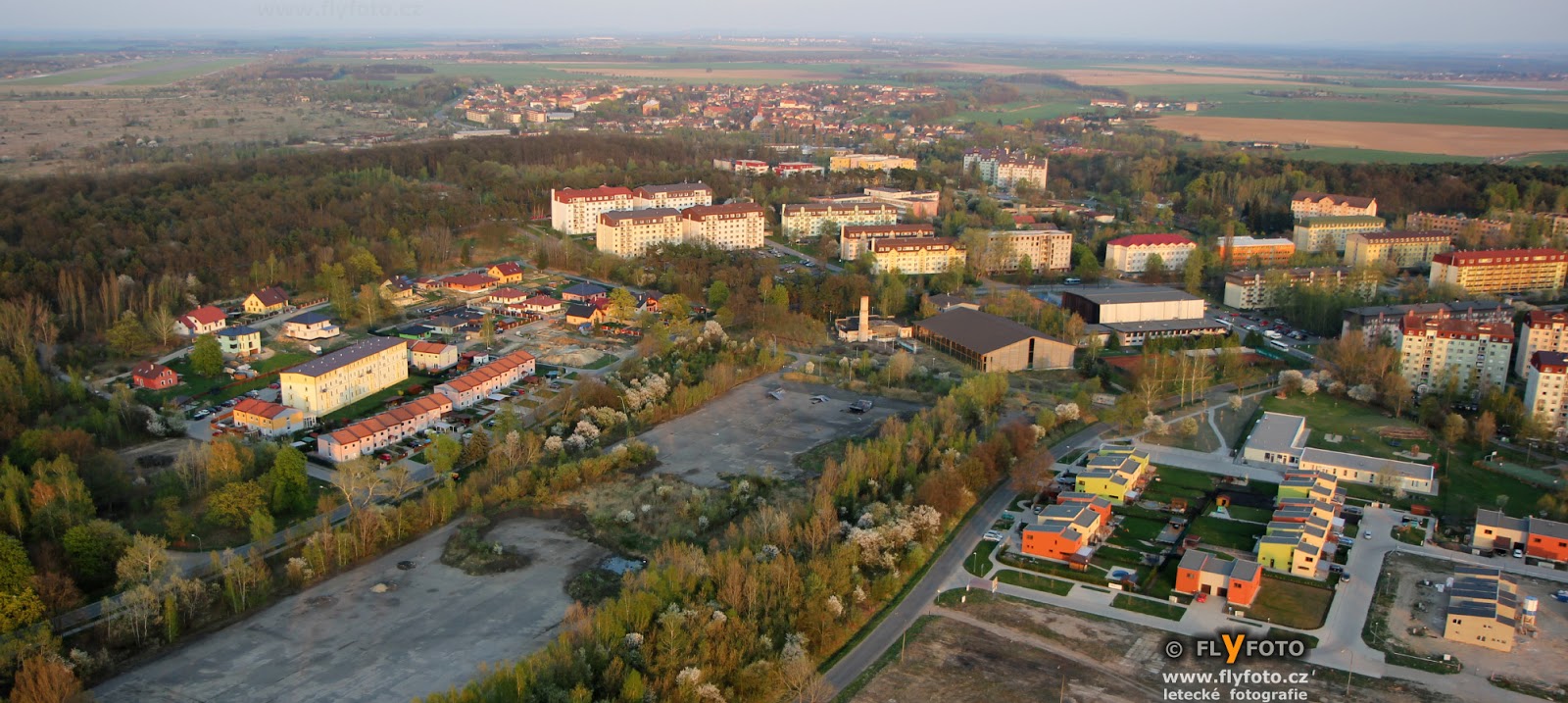 FLyFOTO letecká fotografie a video: Milovice