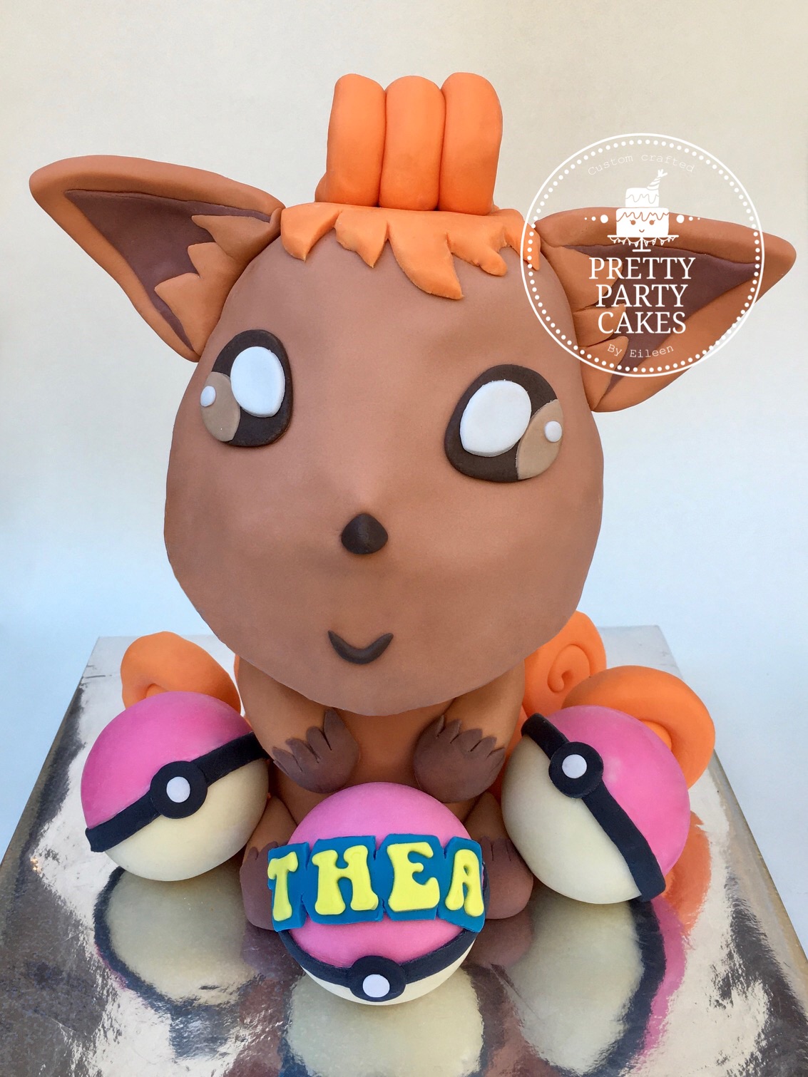 Kawaii (cute) Vulpix Pokémon Cake