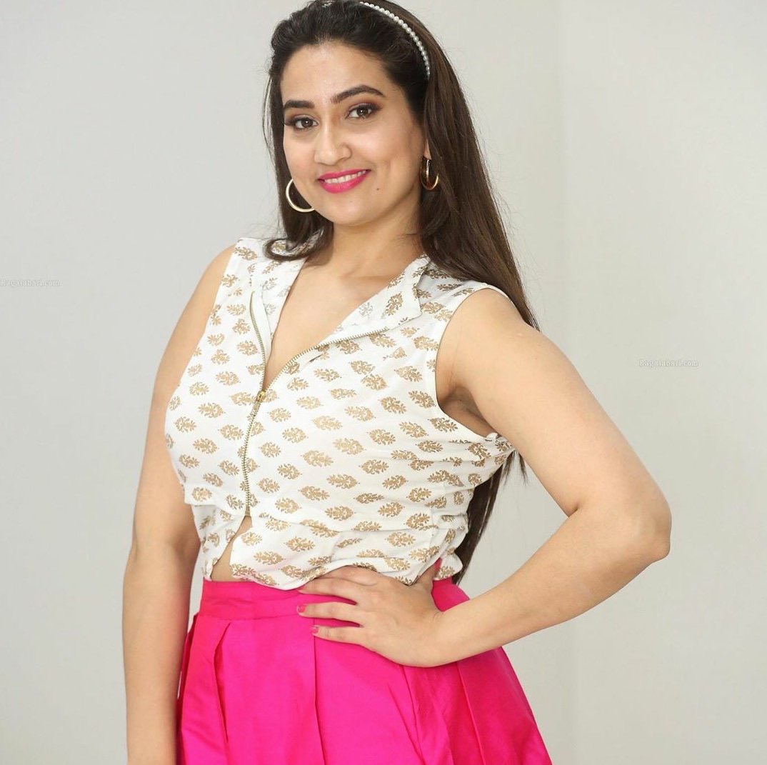 Anchor Manjusha latest hot spicy photos | Indian Filmy Actress