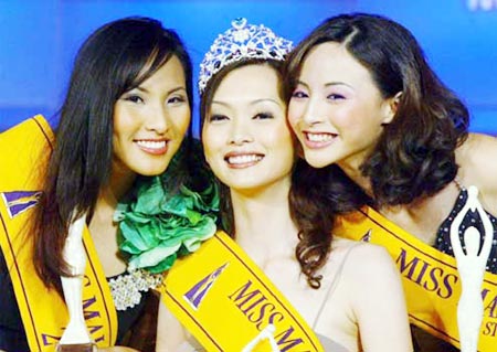 Lipstick Merah: Miss World Malaysia 2000-2011